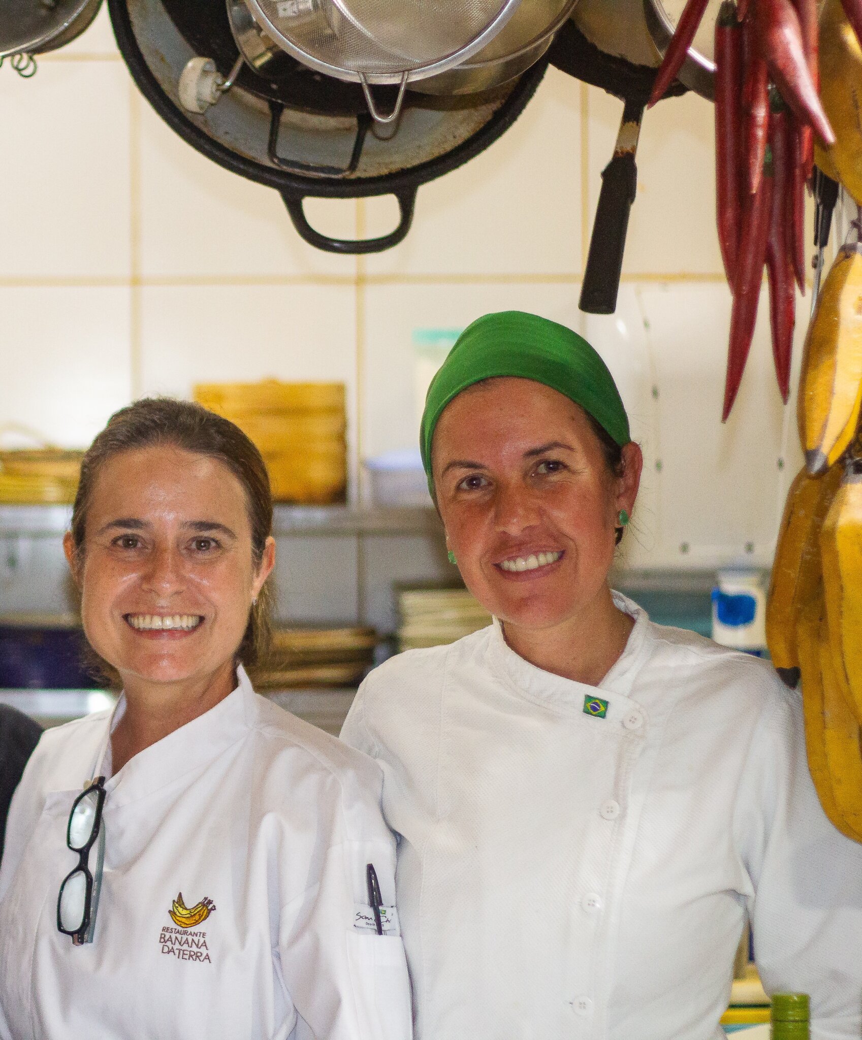 Morena Leite recebe Ana Bueno, do Banana da Terra, para Jantar da Lua ...